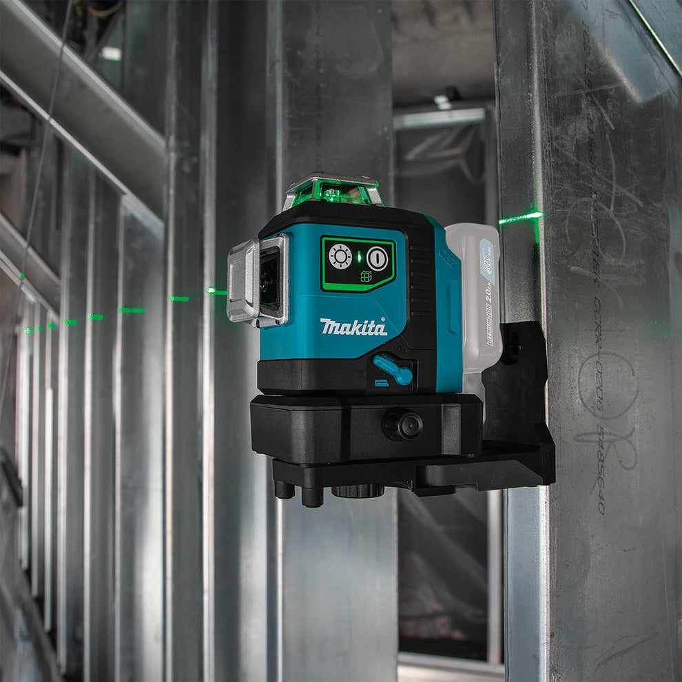Nivel láser de 3 líneas verdes 360º 12V CXT Makita SK700GD - Brikum